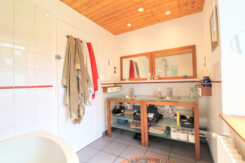 House for sale in Le Merzer - Côtes-d'Armor - Not far from the sea in a ...