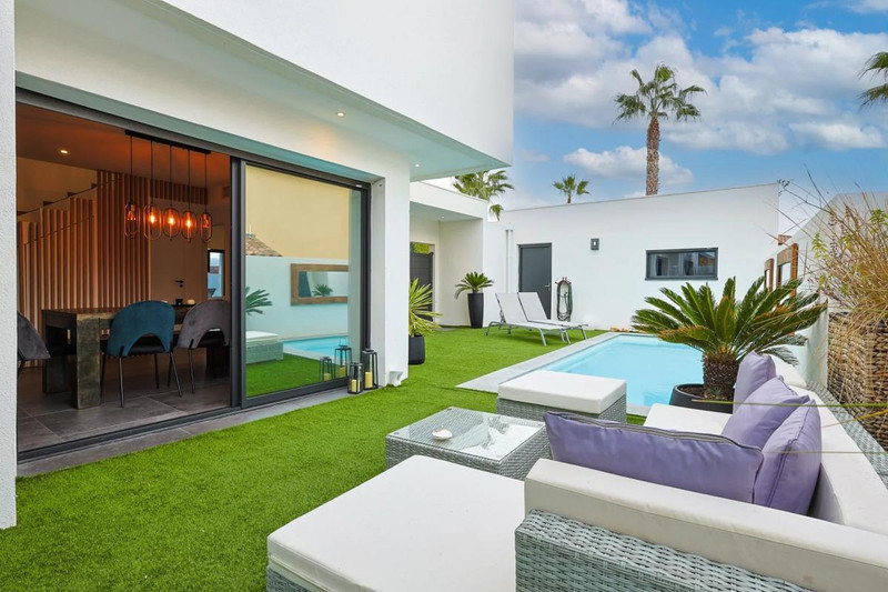Apartment for sale in Carqueiranne - Var - Modern new villa-apartment ...