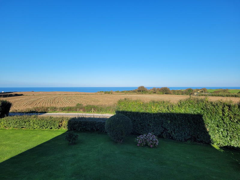 House for sale in Vierville-sur-Mer - Calvados - Rare. Large house ...