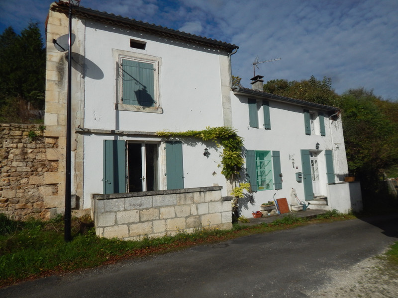 House for sale in Rougnac - Charente - Spacious stand alone Village ...